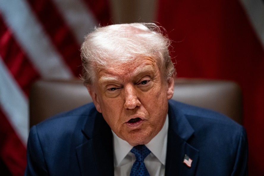 Justiça dos Estados Unidos suspende as tarifas comerciais de Trump