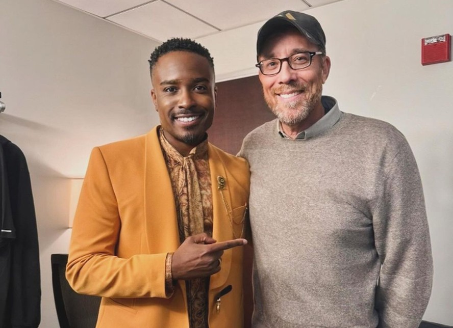 Jason Weaver foi a voz de Simba, mas 30 anos depos de 'O Rei Leão ...