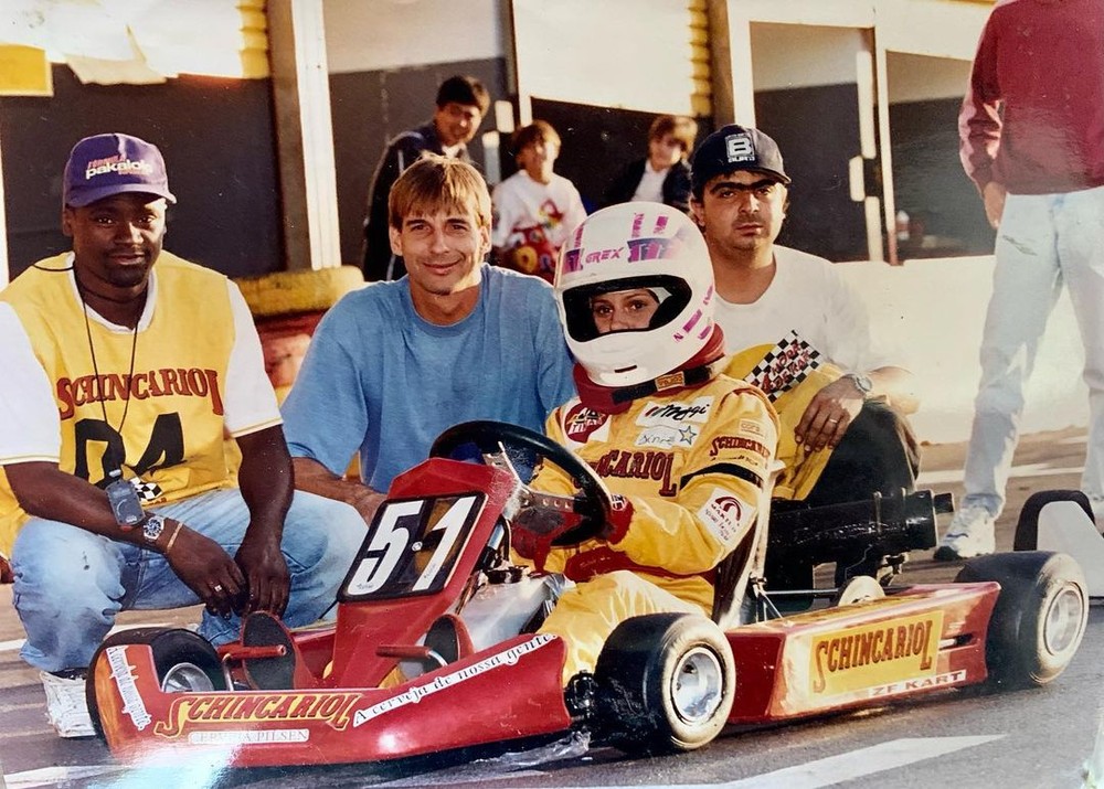 Mamonas Assassinas: quem é ex-namorada de Dinho e o que faz após morte ...