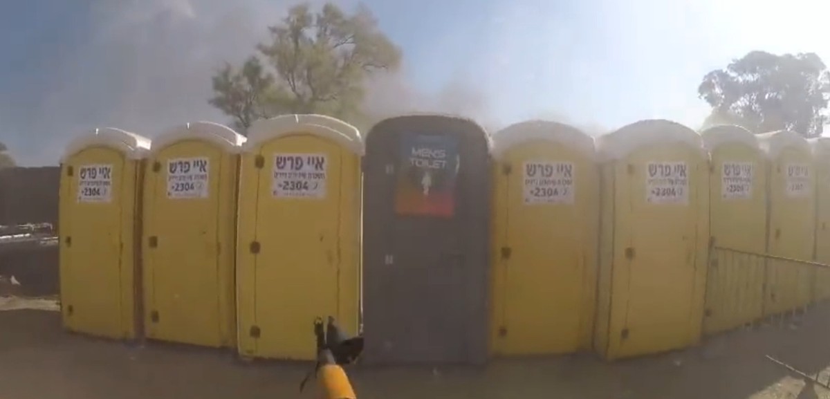 Vídeo mostra momento em que terroristas do Hamas atiram contra ...