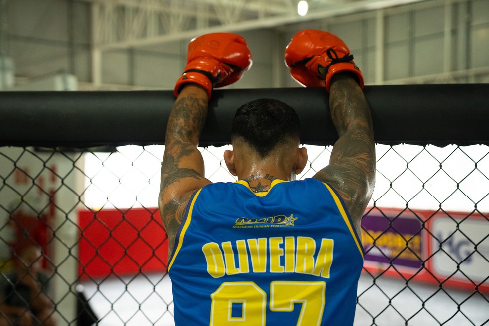 Charles do Bronx se anima com retorno no UFC Rio e revela que já tem ...