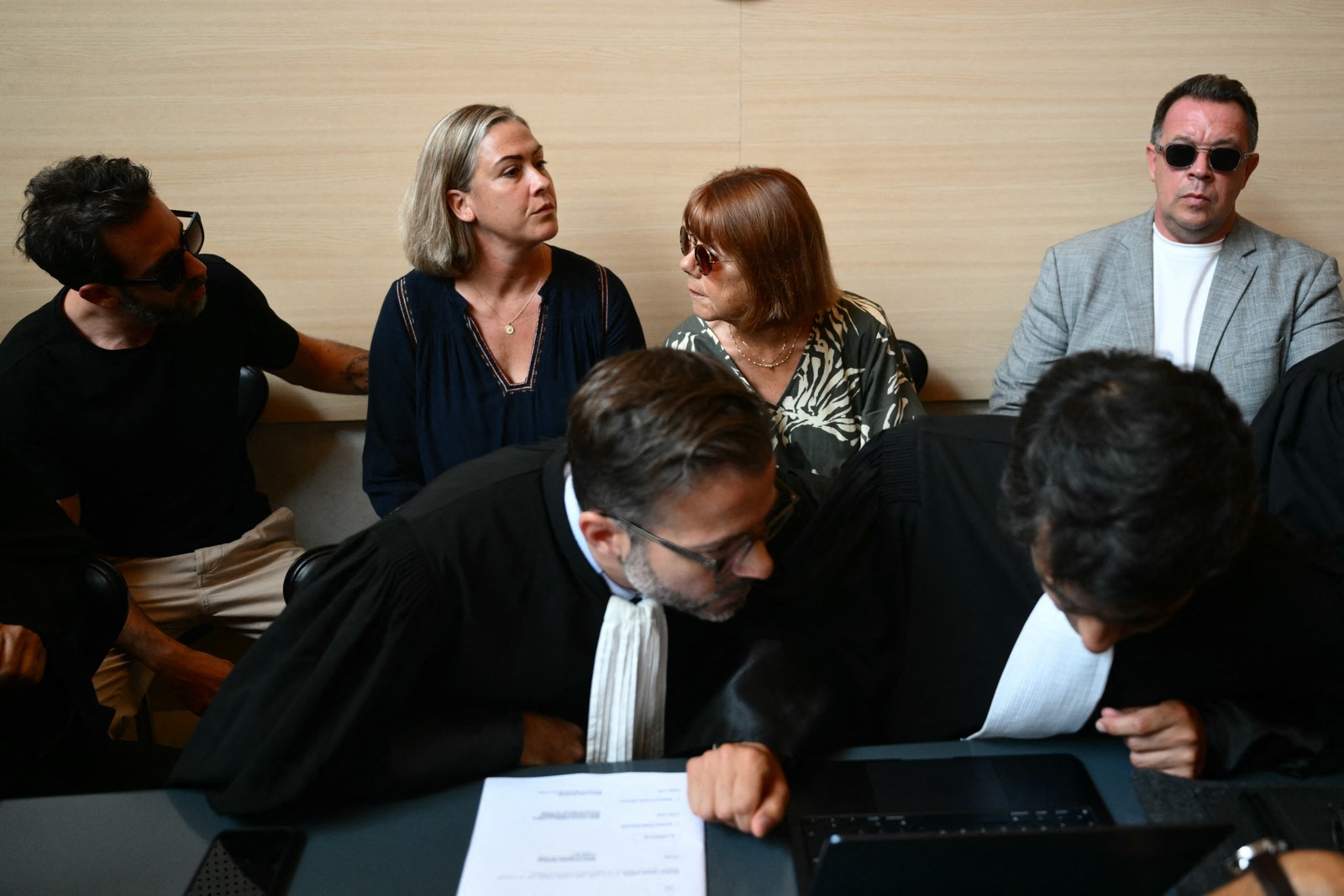 Após Condenação De Marido E Outros 50 Homens Gisèle Pelicot Volta A 5057