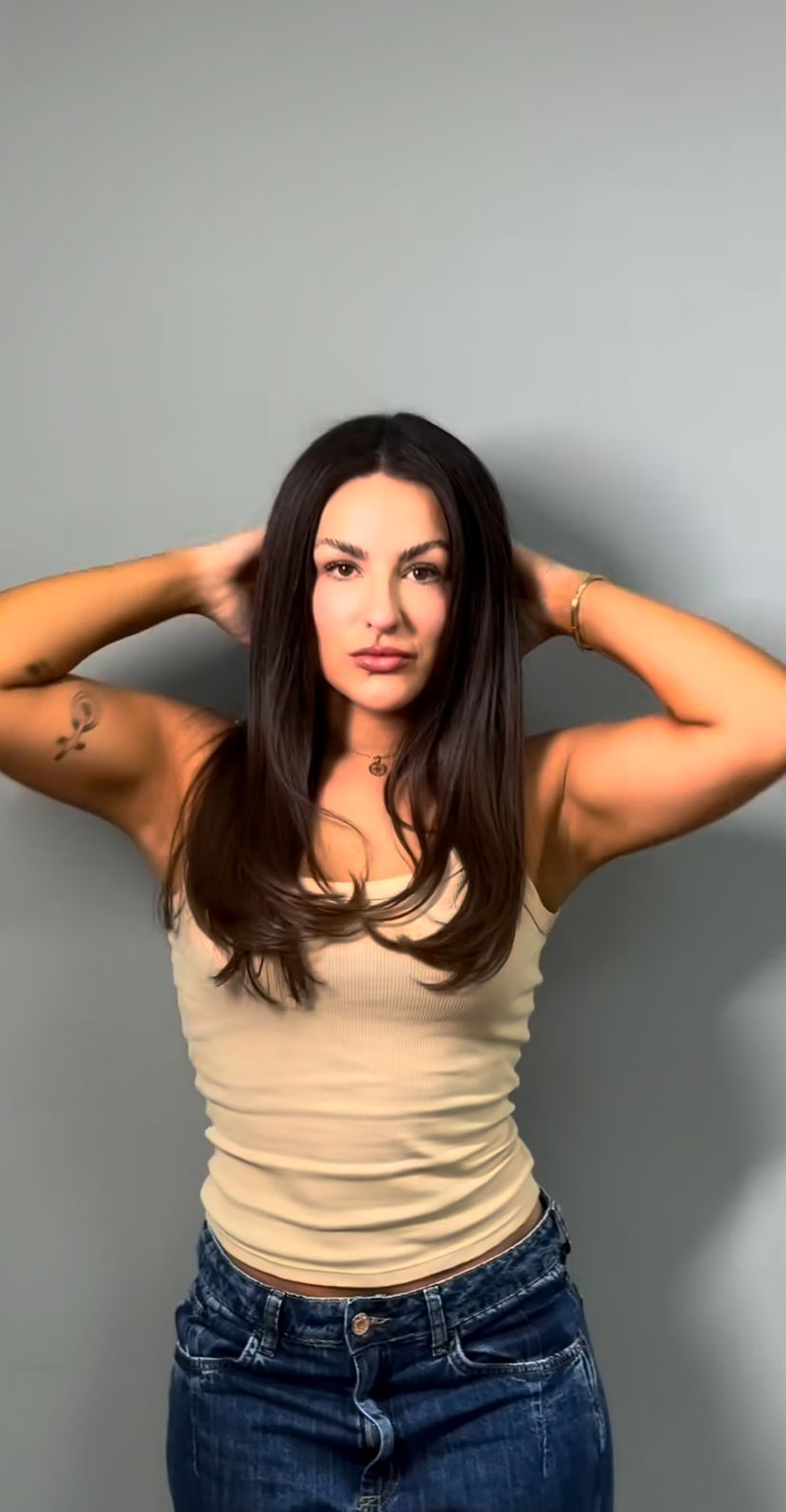Kéfera passa por transformação no visual e surpreende ao aparecer com o ...