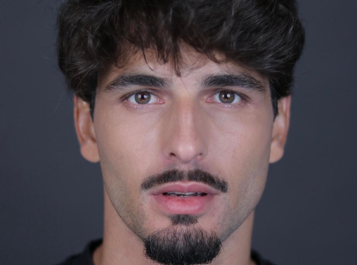 Brenno Leone fará spin-off de série bíblica da Record