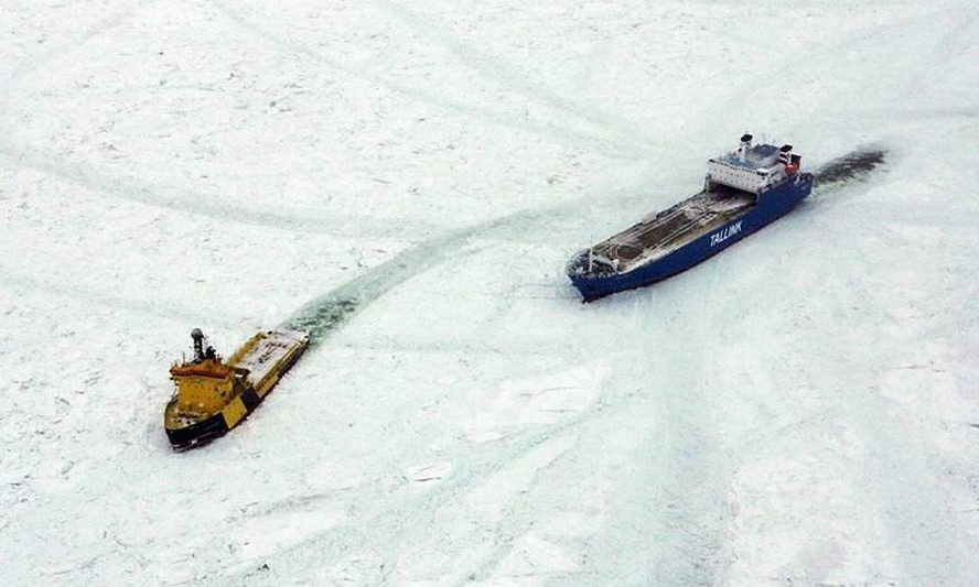 EUA e Finlândia firmam acordo para construir 11 navios quebra-gelos e ...