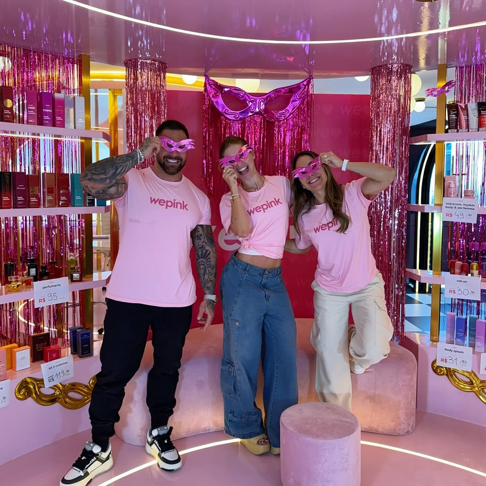 Samara Pink: como empresária e amiga de Virgínia Fonseca construiu ...