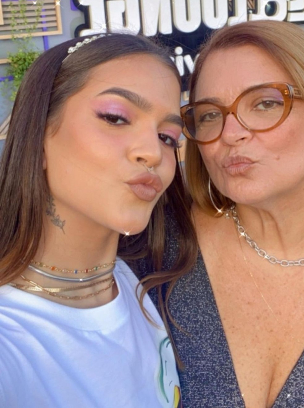 Após expor detalhes da convivência com Mel Maia, mãe da atriz surge ...