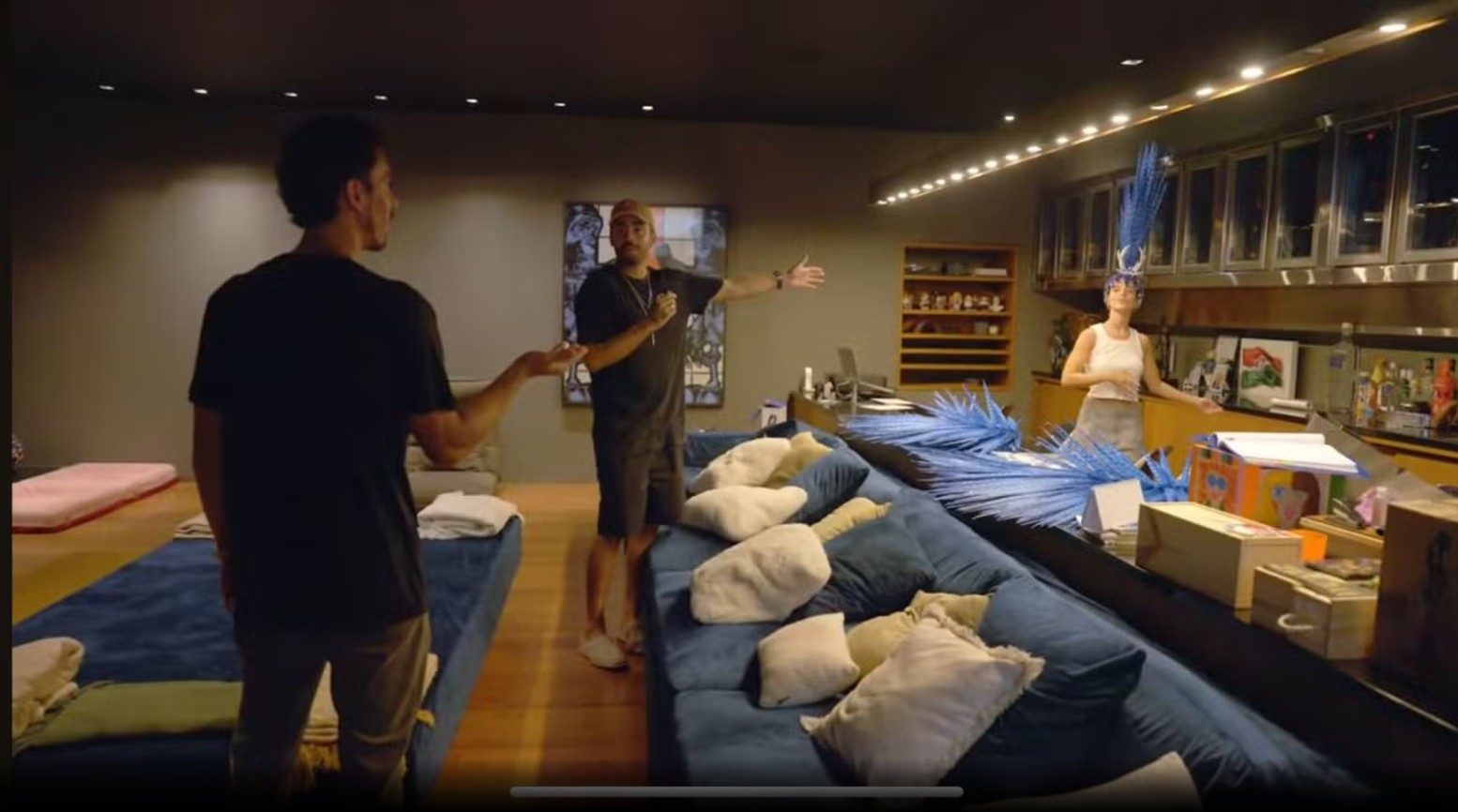 Giovanna Lancellotti fala da rotina na casa onde vive com Gabriel David ...