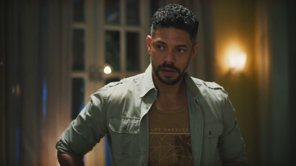 ‘Terra e paixão’: Caio descobre que é irmão de Jonatas. Saiba como