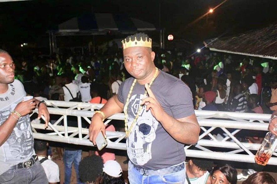 Acusado de tráfico, surinamês preso em SP é rapper, dono de time de ...