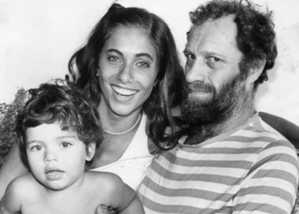 O romance 'lúdico' de Cissa Guimarães com Paulo César Pereio