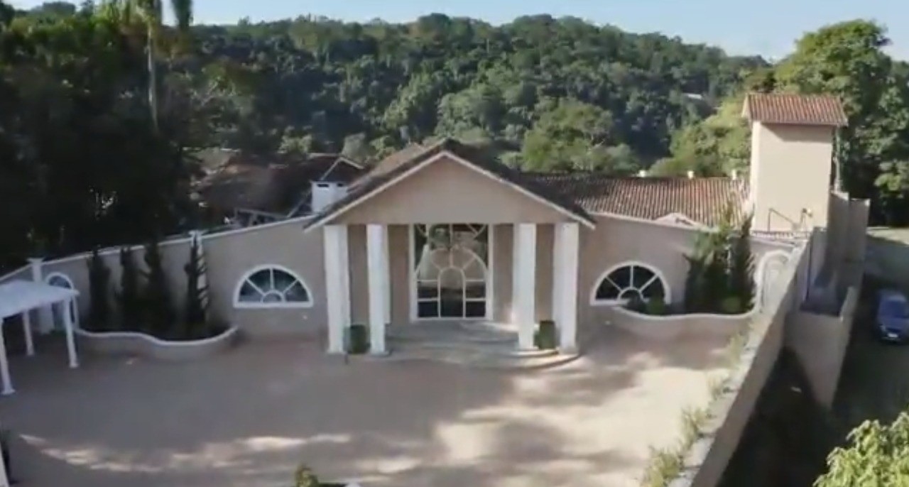 'Mansão resort': empresário diz que é o dono de imóvel de R$ 16 milhões ...