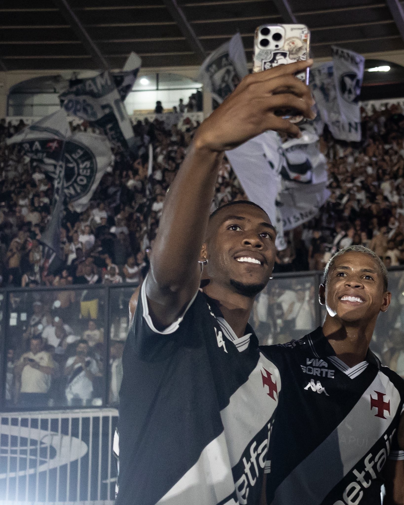 Análise: Vasco reencontra o que tem de melhor e lava a alma em goleada ...