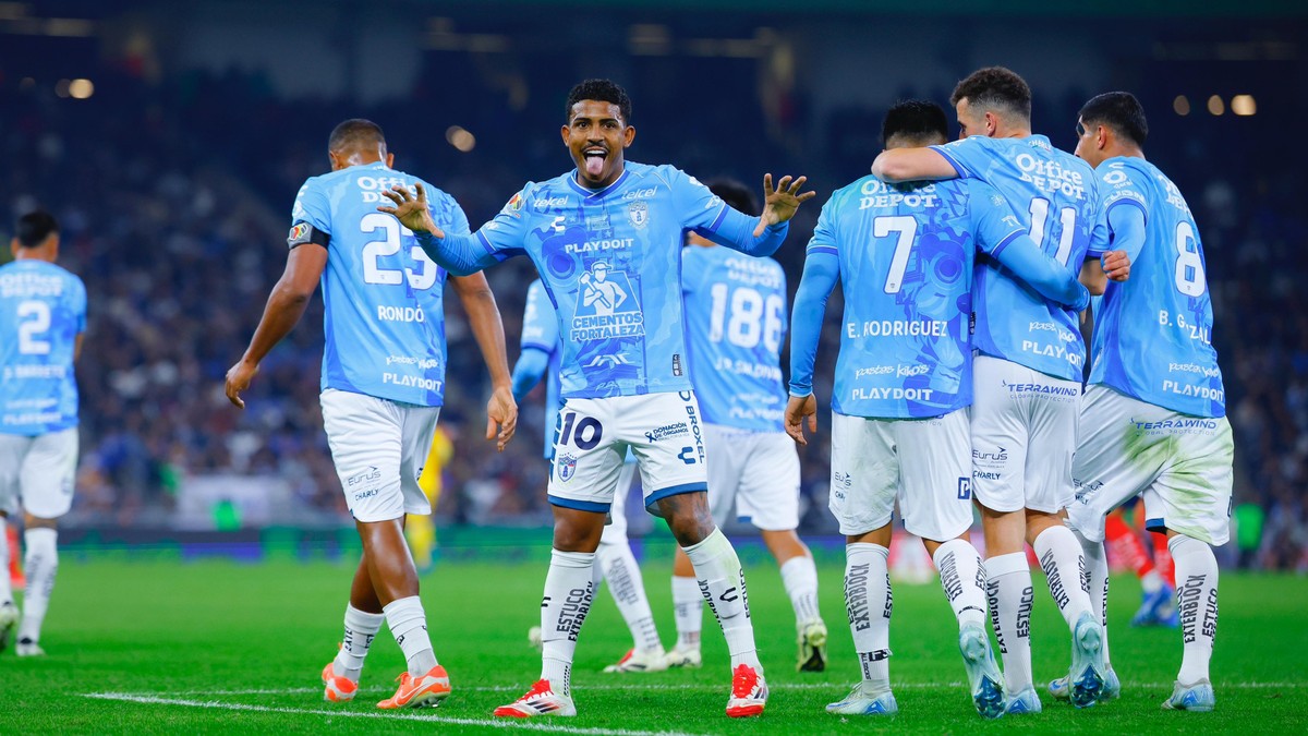 Ex-Fluminense, John Kennedy marca primeiro gol pelo Pachuca; veja vídeo