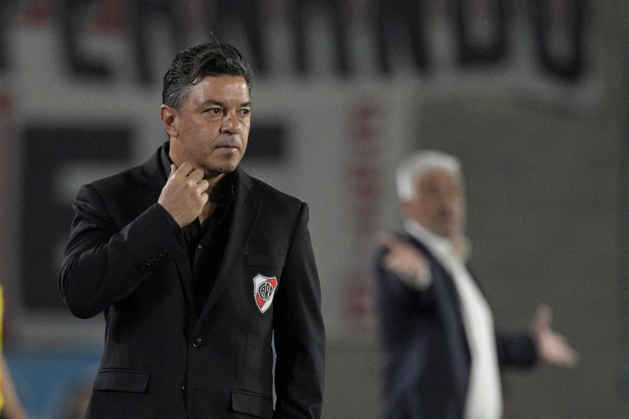 Técnico Marcelo Gallardo anuncia que deixará o River