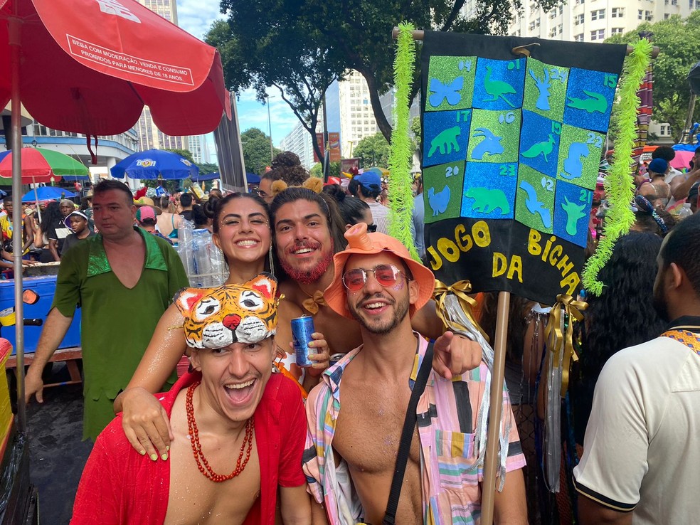 Bloco Boi Tolo ultrapassa as dez horas de desfile, no Rio