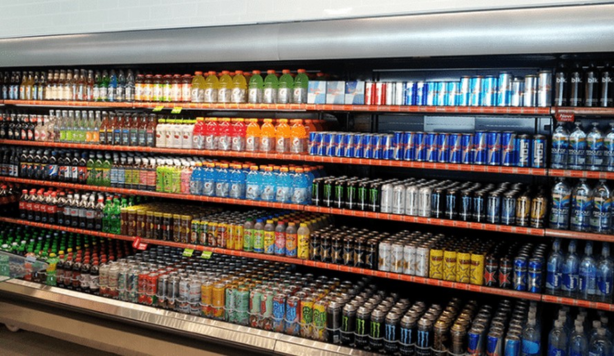 Venda de bebidas prontas em lata cresce 18% no Brasil