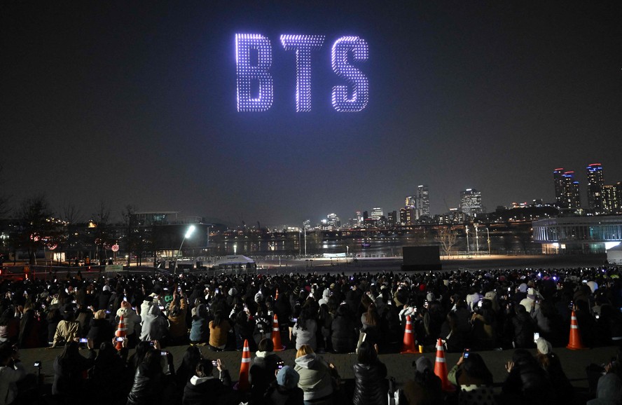 BTS toma Seul para aguardado show de retorno; integrante estará no ...