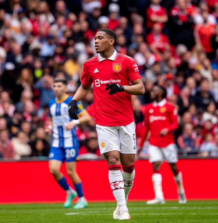 Anthony Martial, alvo do Flamengo na janela de transferências, acerta ...