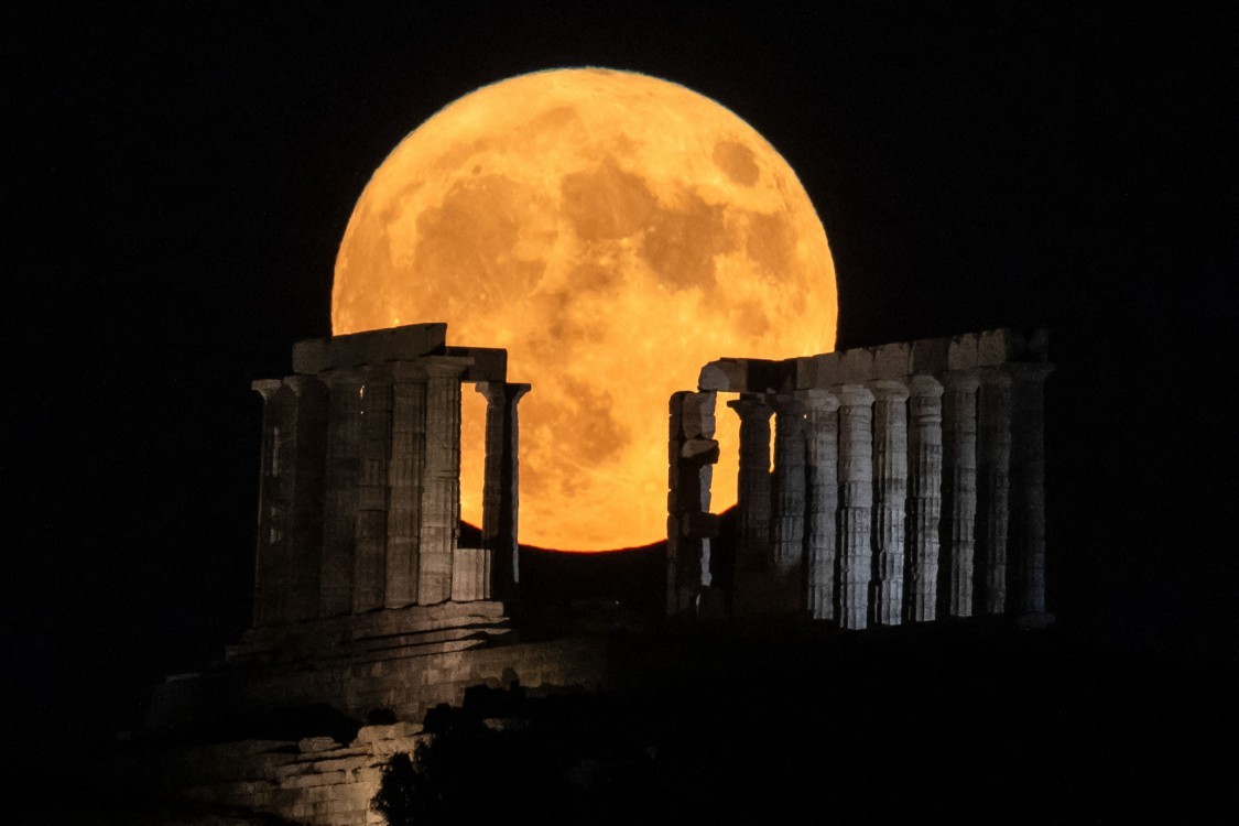 Lua pode ser mais velha do que se imaginava, segundo astrônomos