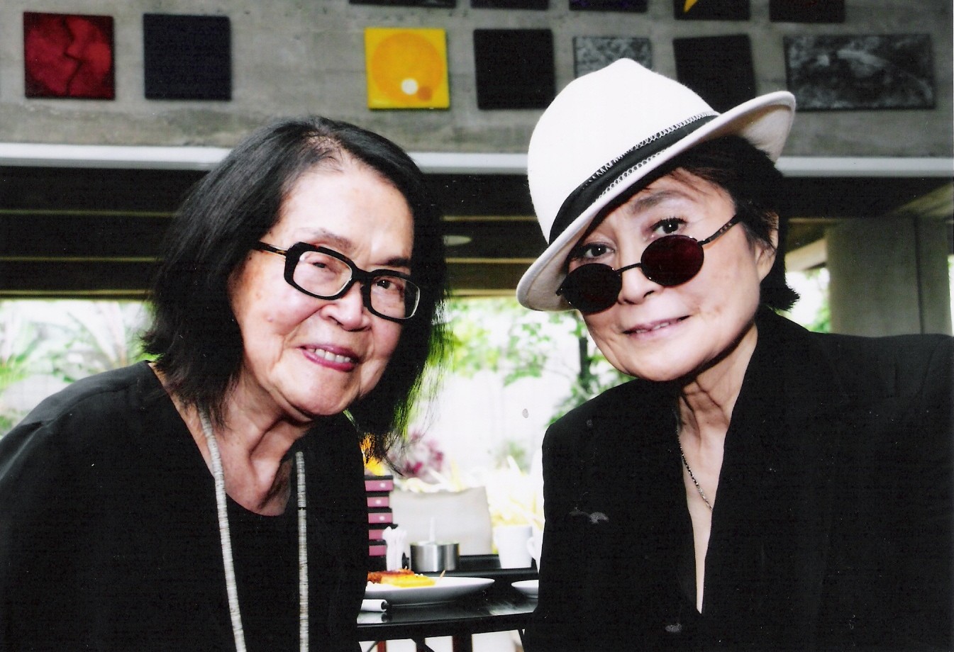 Visitada por figuras como José Saramago e Yoko Ono, Casa-ateliê de ...