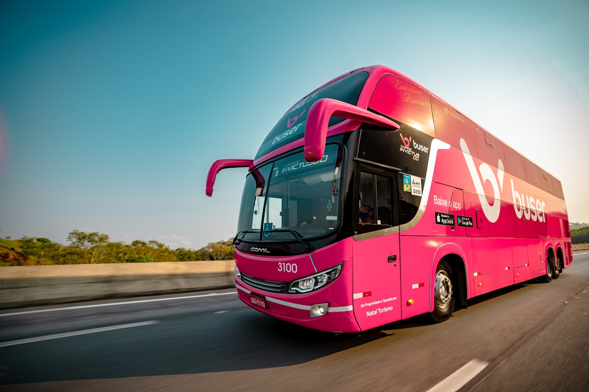 Segurança e facilidade viajam junto com a Buser