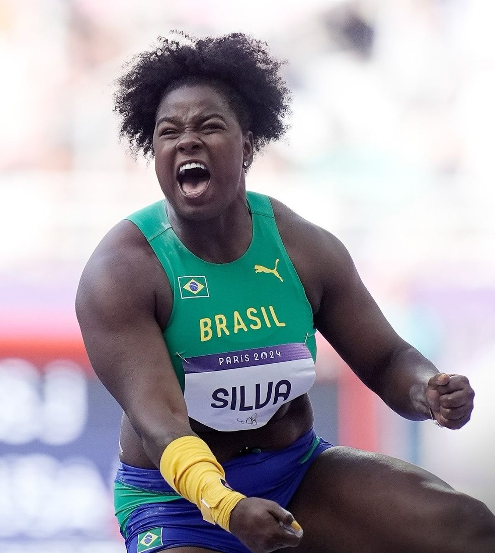 Atleta brasileira brinca sobre 300 mil camisinhas distribuídas na Vila Olímpica: 'Pegaram para ...