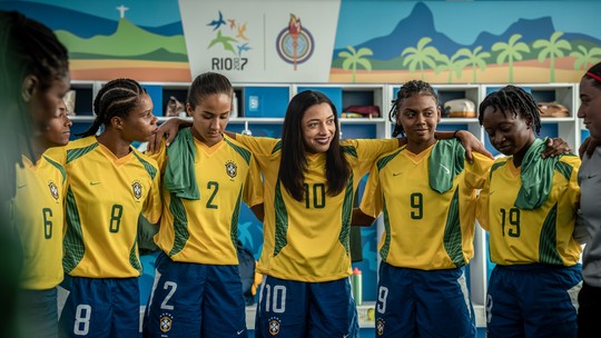 Veja nova foto de Alice Carvalho como Marta em cinebiografia dirigida ...
