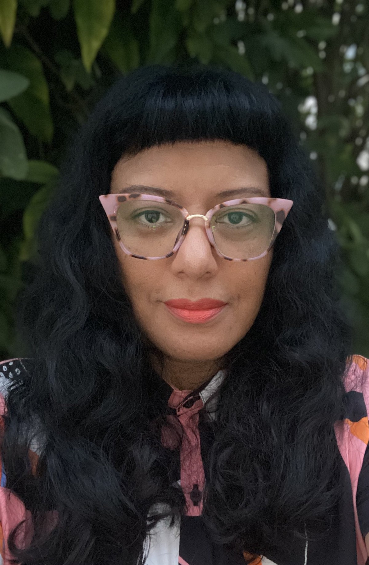 Déia Freitas lança podcast 'Histórias da firma', derivado do 'Não ...