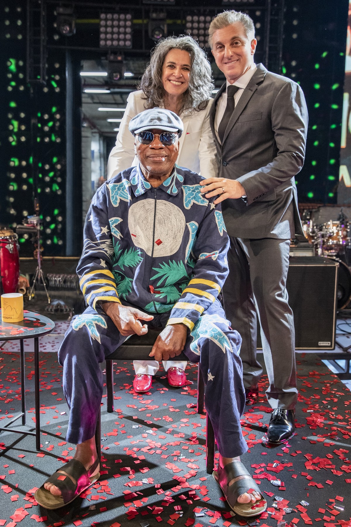 Milton Nascimento e Simone se apresentam no prêmio 'Melhores do ano ...