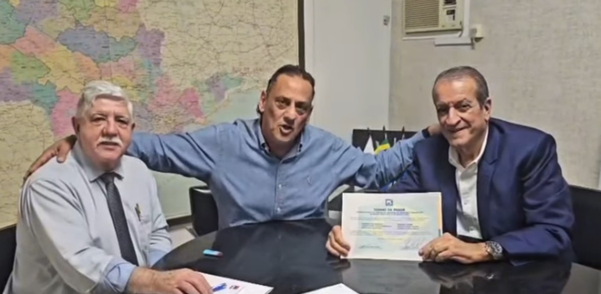 Advogado de Bolsonaro, Frederick Wassef assume presidência do PL de Atibaia