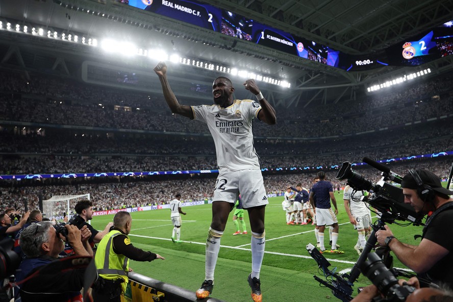 Rudiger ganha 'folga' e fica de fora da convocação da Alemanha; entenda