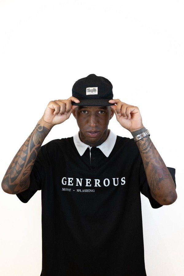 Talisca e Spark: atacante une faces jogador e trapper em novo EP; 'Têm ...