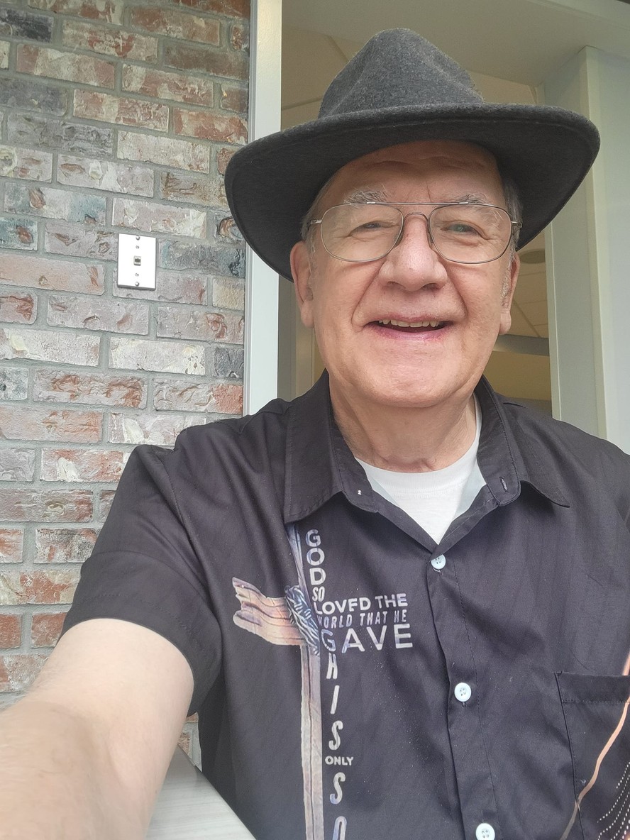 Pastor evangélico é acusado de agredir esposa em voo após mulher ...