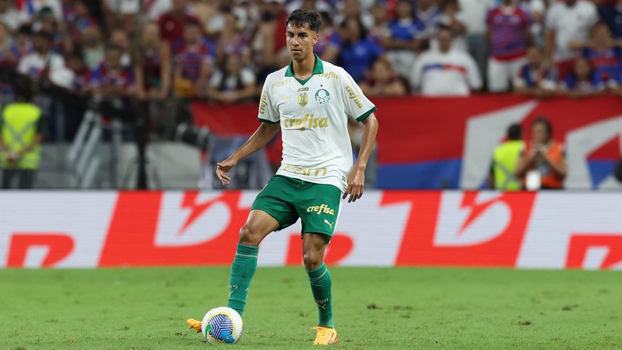 Palmeiras aceita oferta do City e Vitor Reis será a maior venda de ...