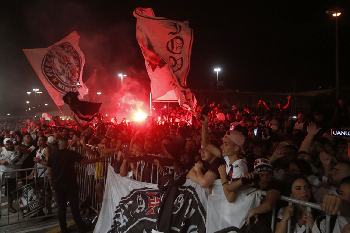 Richarlison diz que torce para o Vasco e admite acompanhar os jogos na ...