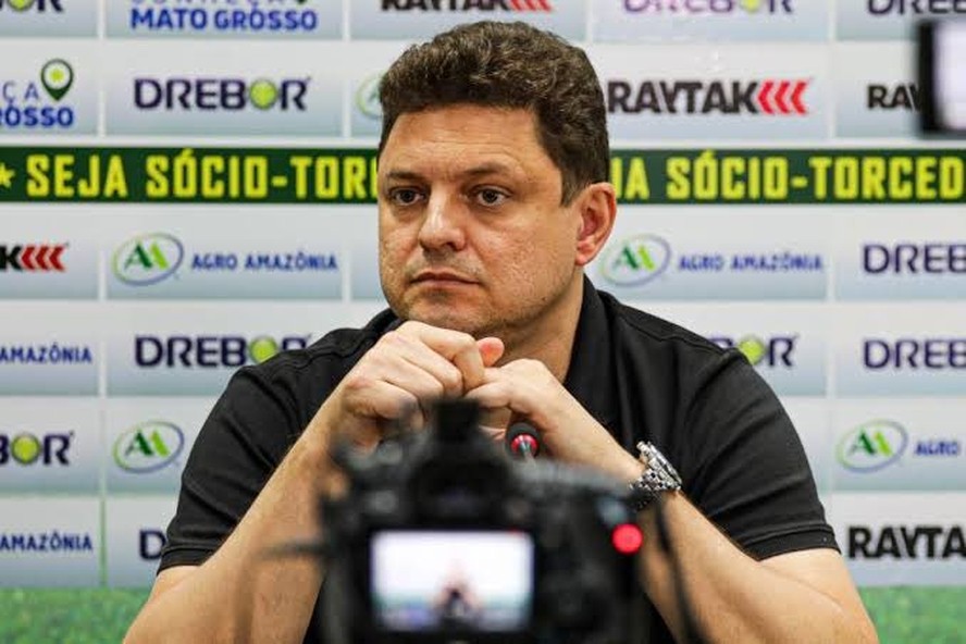 Presidente do Cuiabá critica órgão da CBF e cobra dívidas de Corinthians, Santos e Galo: 'Todo ...