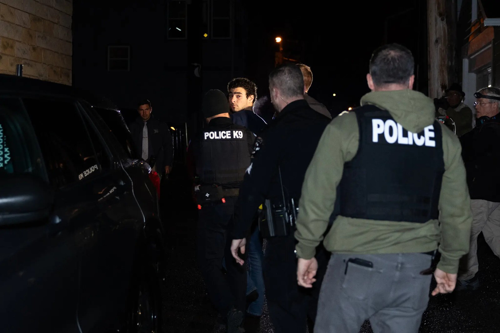 Luigi Mangione: Suspeito de matar CEO vai enfrentar acusações federais ...