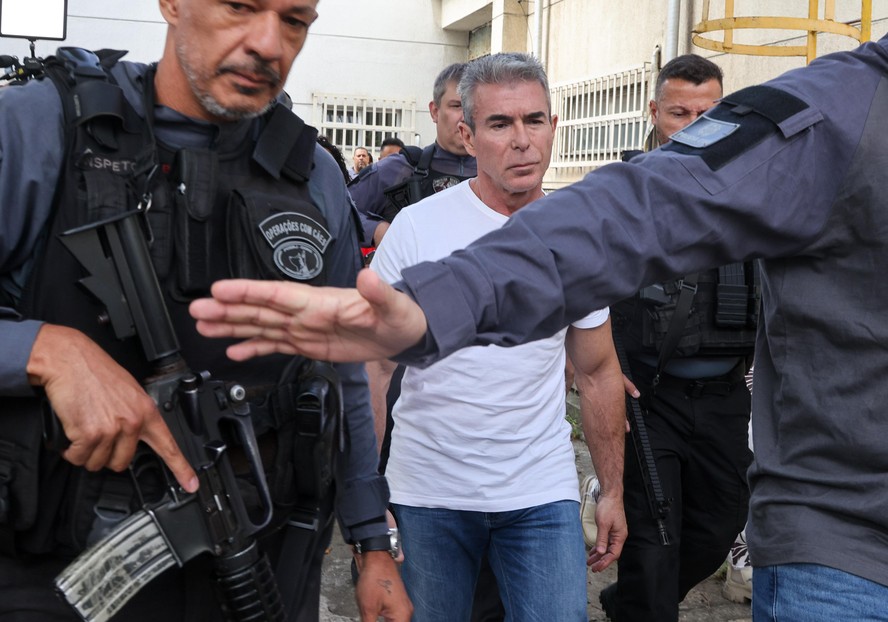 'Vale o escrito': saiba como Rogério de Andrade aparece na série documental