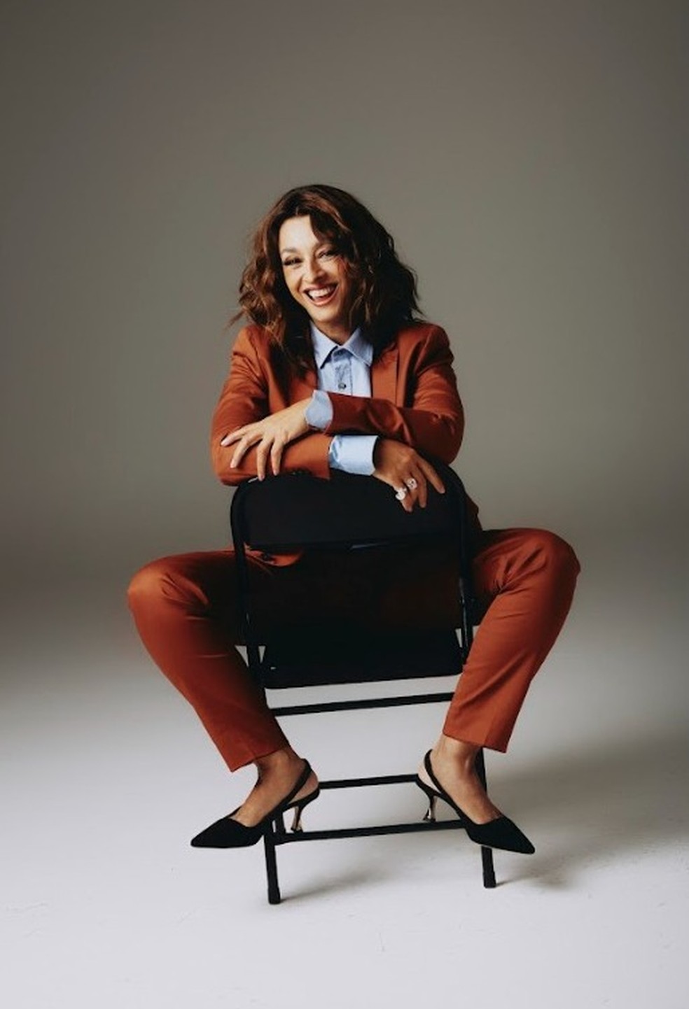 Prestes a completar 30 anos de carreira, Catia Fonseca fala sobre ...