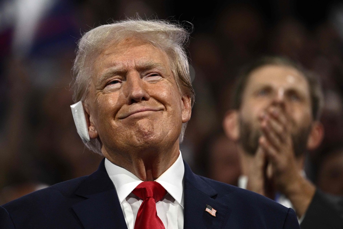 Pedaço de orelha dá primeira entrevista após se separar de Trump ...