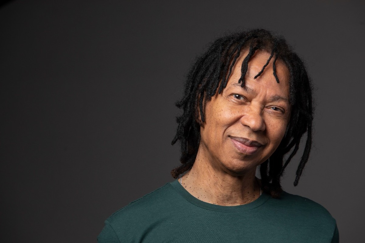Como está a saúde do Djavan?