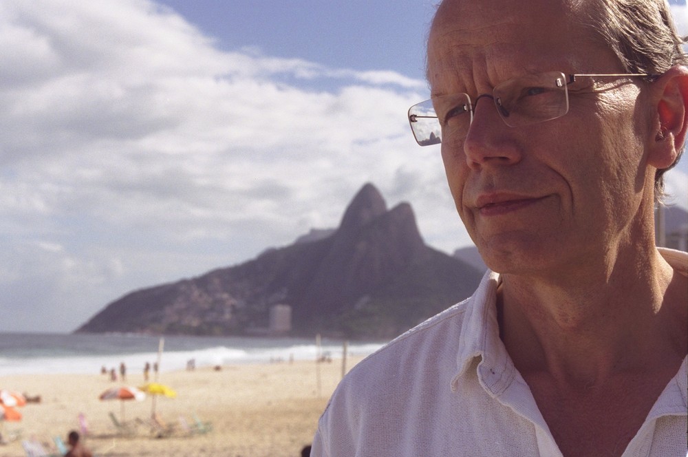 Exposição destaca importância da galeria londrina Signals e do crítico ...