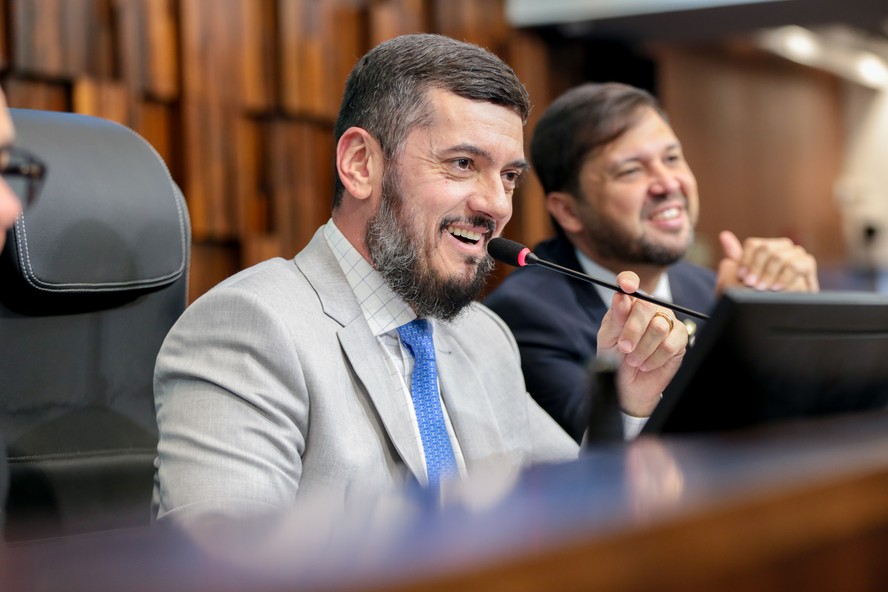Quem é o deputado Rodrigo Bacellar, preso pela Polícia Federal por ...