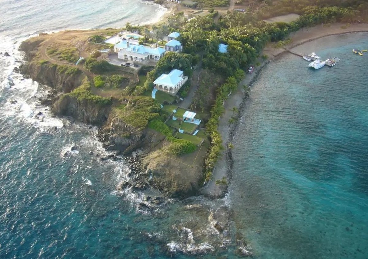Tráfico Sexual Presentes De Luxo E Visita De Famosos Como Era A Ilha