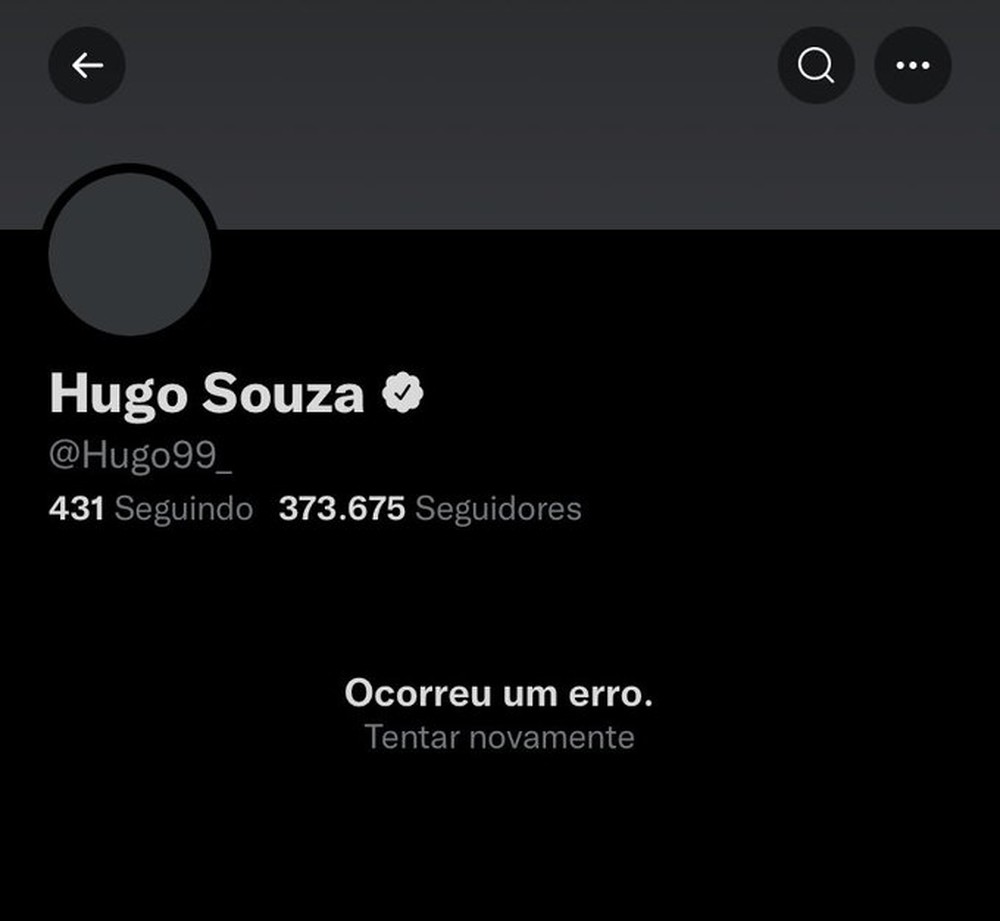 Goleiro Hugo, do Flamengo, desativa conta no Twitter após falha