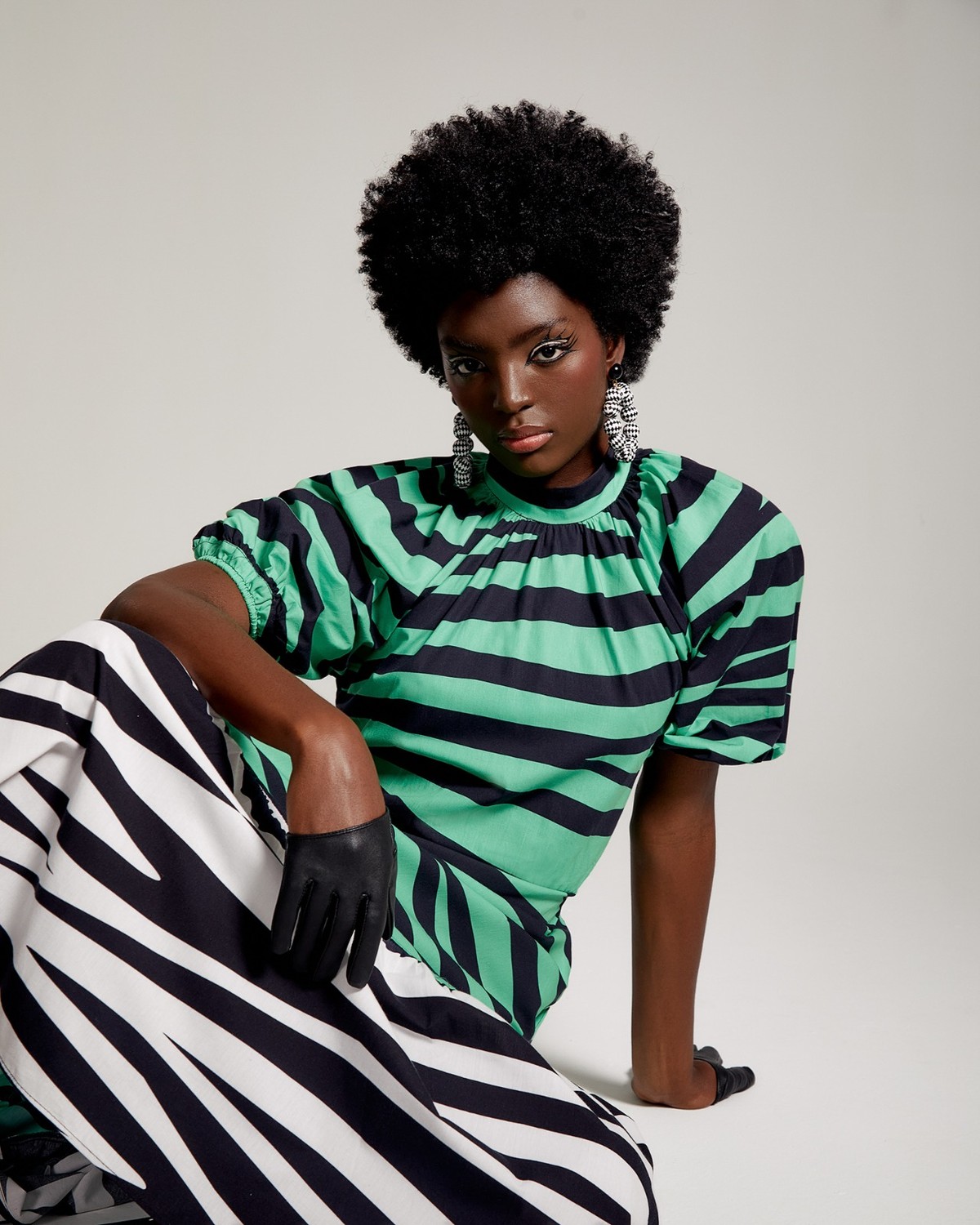 Conheça a marca que foca em estampas lúdicas e traz irreverência à moda ...