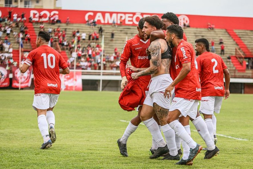 America vence a Portuguesa por 1 a 0 e sai na frente na disputa pelo ...