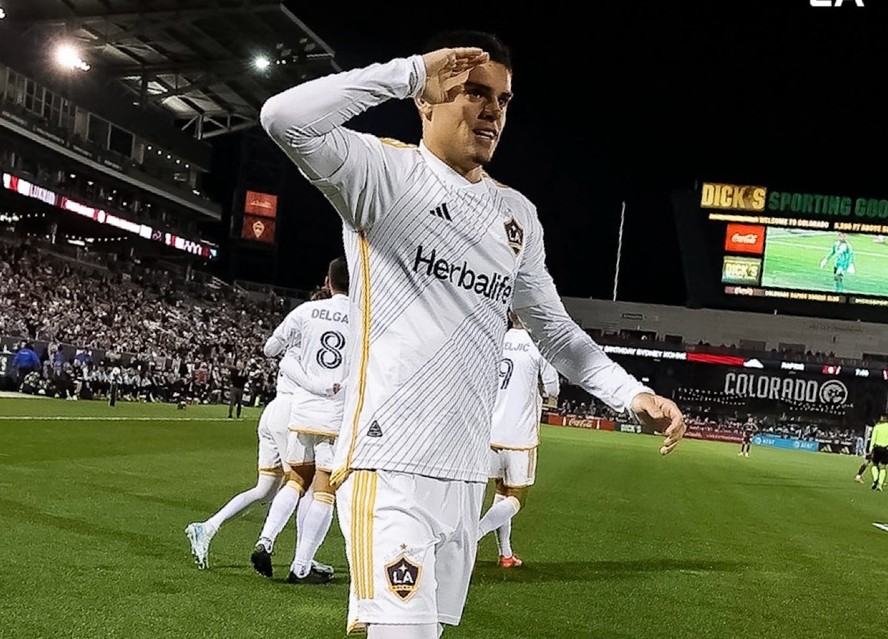 Ex-Vasco, Gabriel Pec faz gol inusitado nas oitavas de final da MLS ...