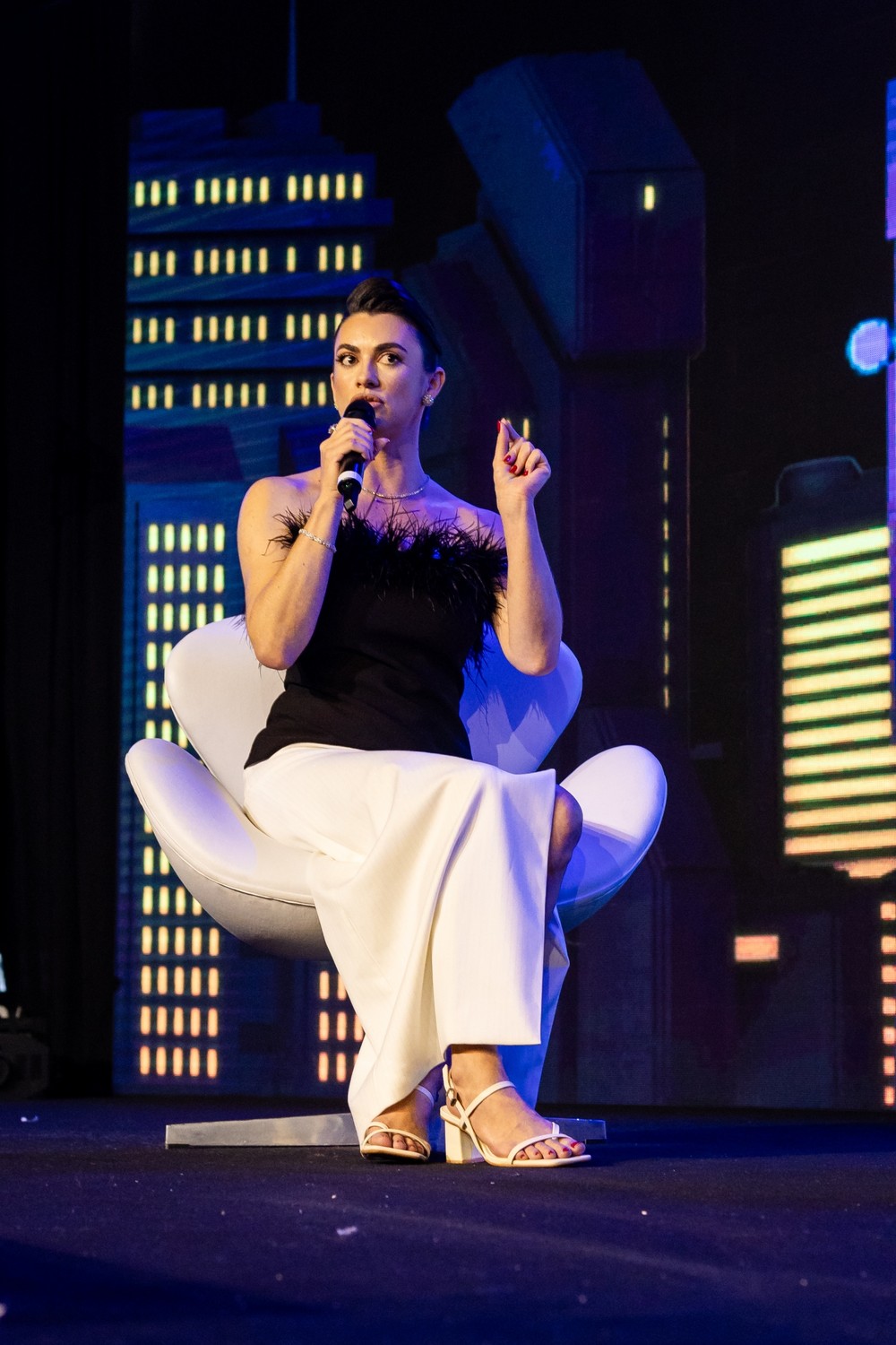 Advogada, professora e mentora em Direito Bancário: conheça história ...